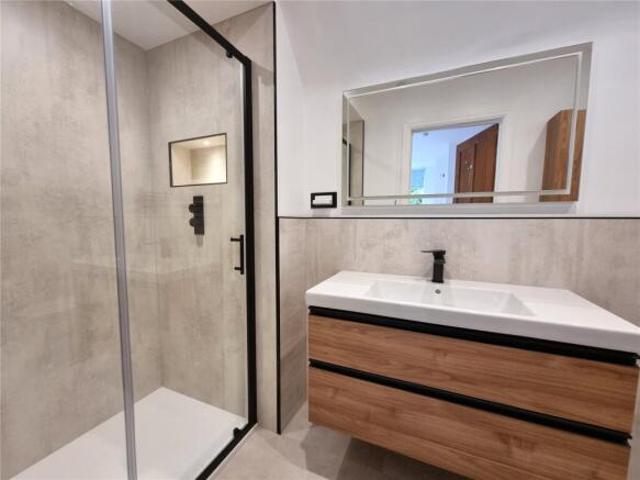 4 bedroom detached house for rent in Plymouth, Devon, PL3