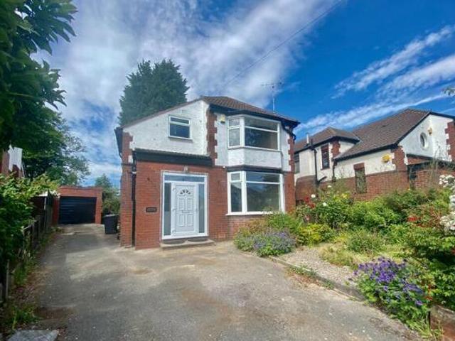 4 Bedroom Detached House For Rent In Prestwich, Manchester