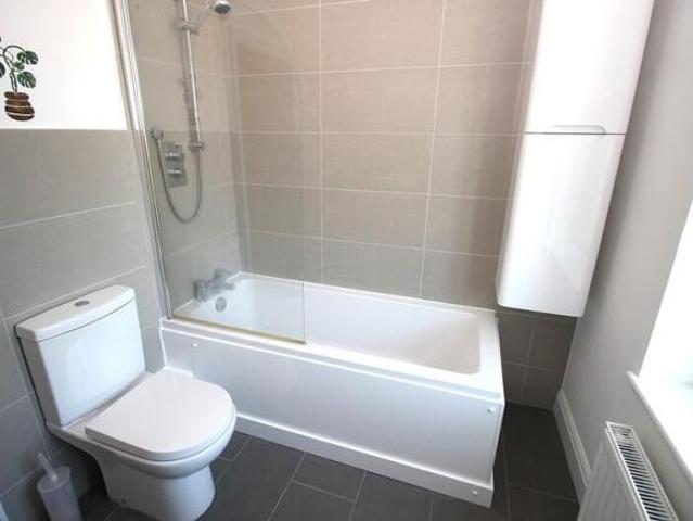 4 bedroom detached house for rent in Rosamond Road, Bedford, MK40 3UJ, MK40