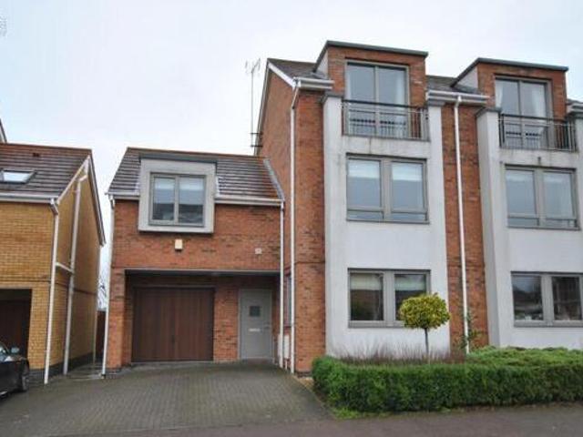 4 Bedroom Detached House For Rent In Radcliffe On Trent, Nottingham