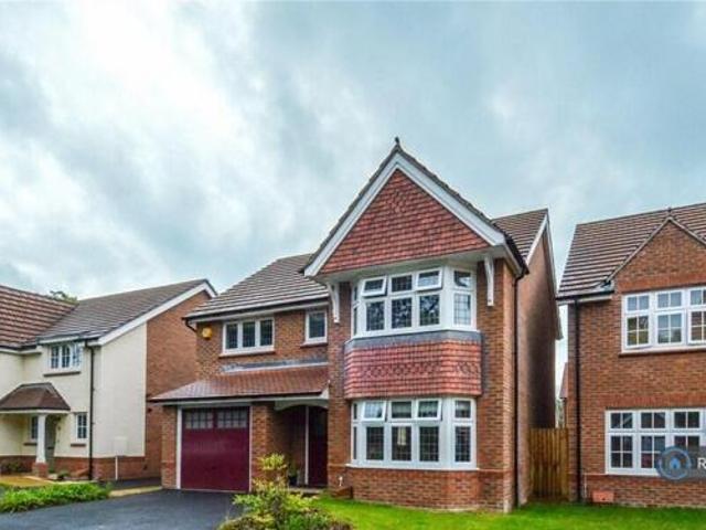 4 Bedroom Detached House For Rent In Rednal, Birmingham