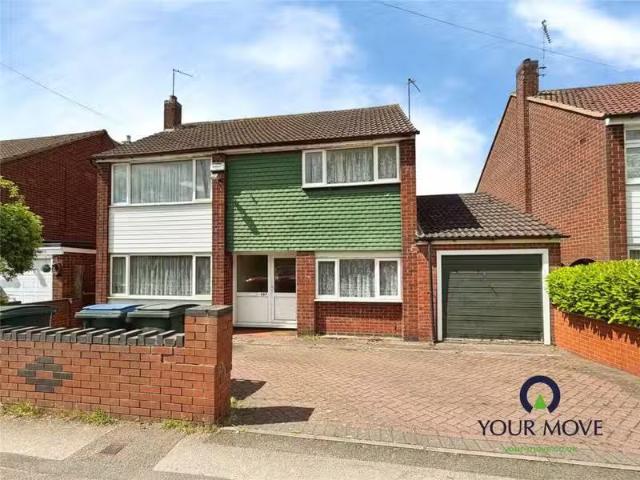 4 bedroom detached house for rent in Woodway Lane, Coventry, W.
