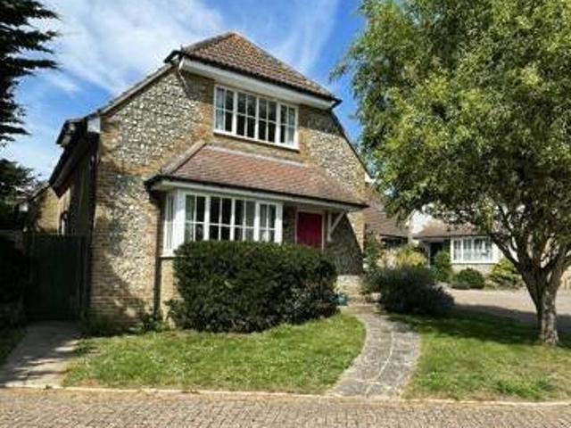 4 Bedroom Detached House For Rent In Worthing, West Sussex