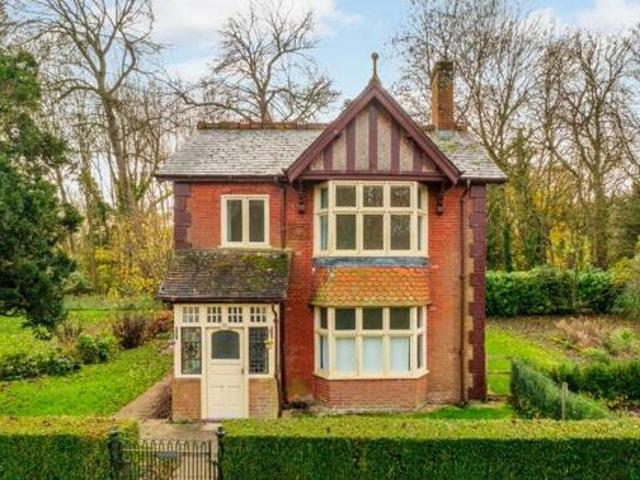 4 Bedroom Detached House For Rent In Waddesdon, Buckinghamshire