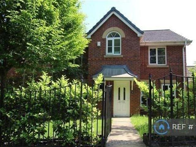 4 Bedroom Detached House For Rent In Walton Le Dale