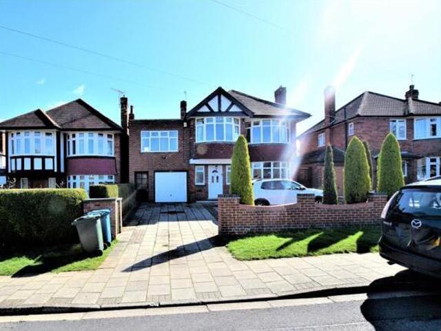4 Bedroom Detached House For Rent In West Bridgford, Nottingham