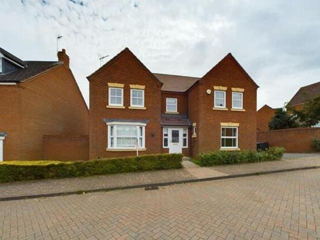 4 Bedroom Detached House For Rent In Westwood Heath