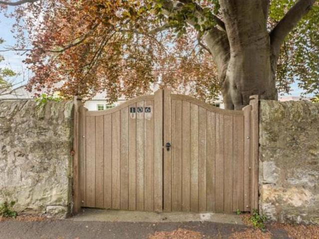 4 bedroom detached house for rent in Whitehouse Road, Edinburgh, EH4