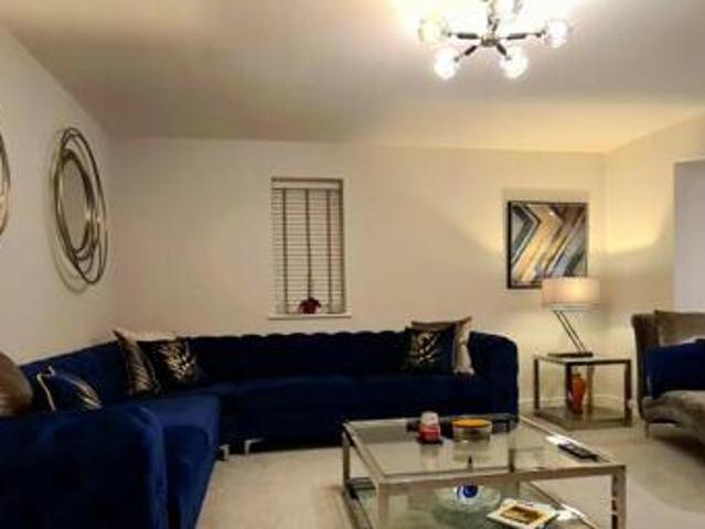 4 Bedroom Detached House For Rent In Wimborne, Dorset