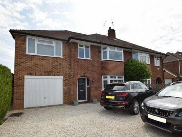 4 Bedroom Detached House For Rent In Windsor, Berkshire