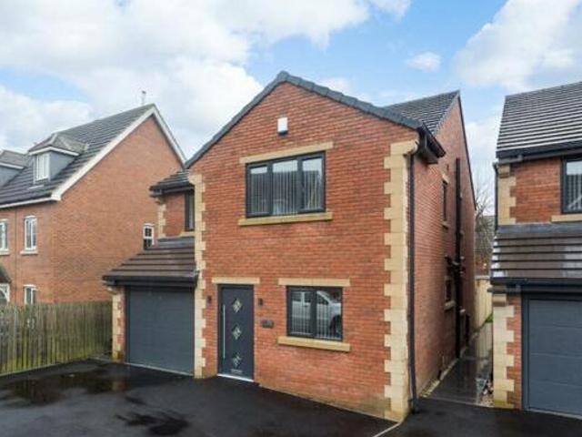 4 Bedroom Detached House For Rent In Wistow Road