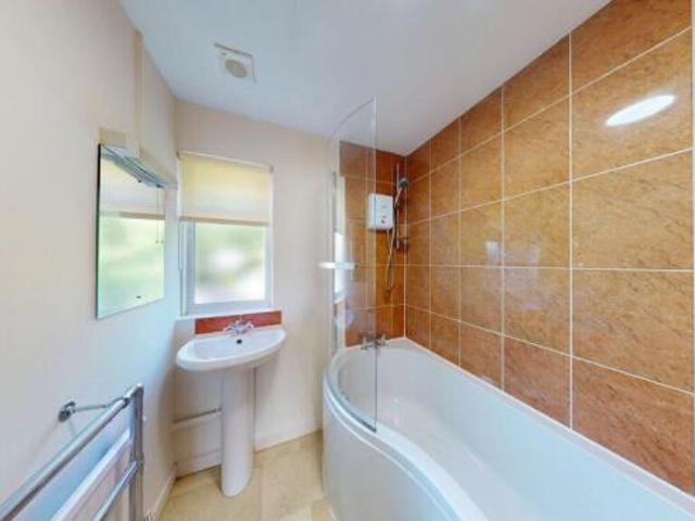 4 bedroom detached house for rent in Taswell Street, Dover, CT16