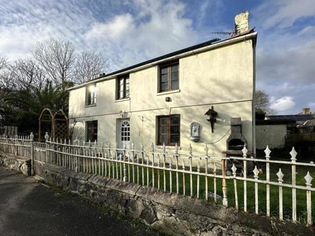4 Bedroom Detached House For Rent In Trewoon, St Austell
