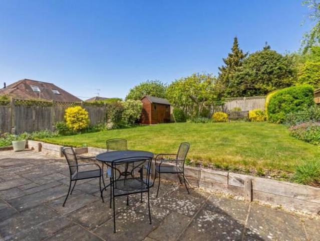 4 bedroom detached house for rent in Uplands Road, Winchester, SO22