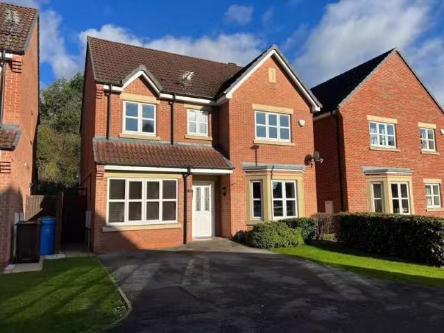 4 bedroom detached house for rent in Venice Close, Chellaston.