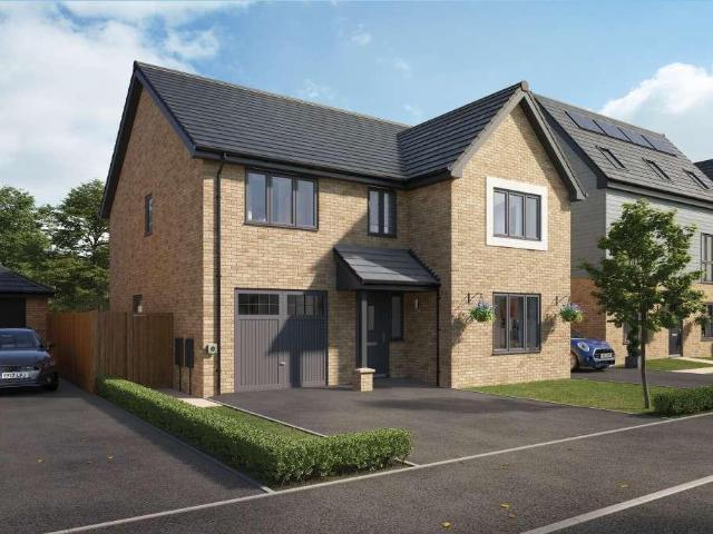 4 bedroom detached house for sale
