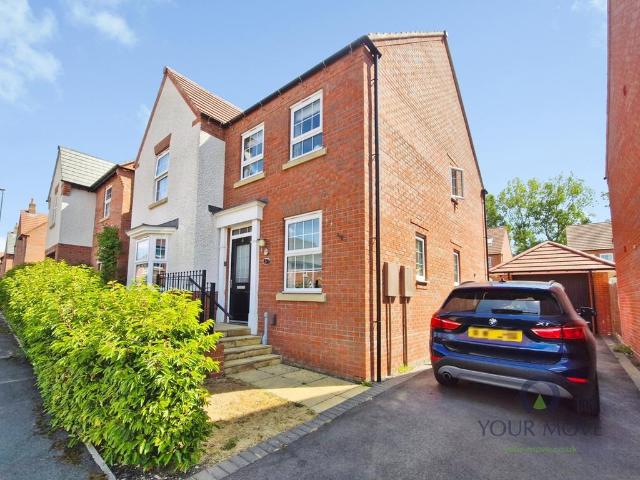 4 bedroom detached house for sale