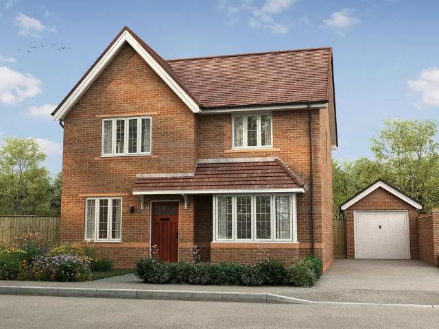 4 bedroom detached house for sale