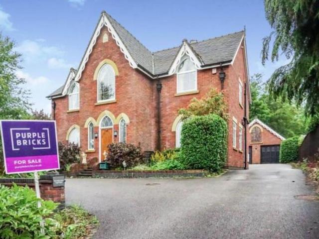 4 bedroom detached house for sale
