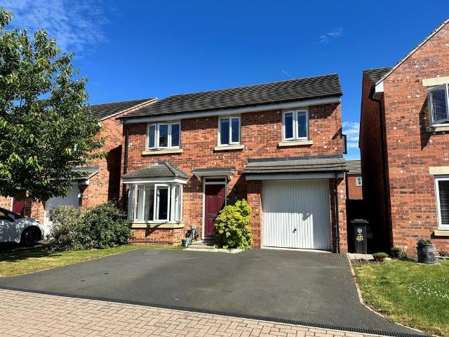 4 bedroom detached house for sale