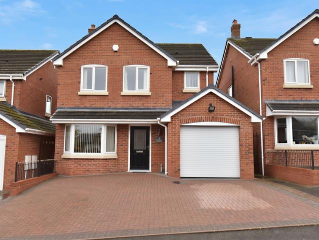 4 bedroom detached house for sale