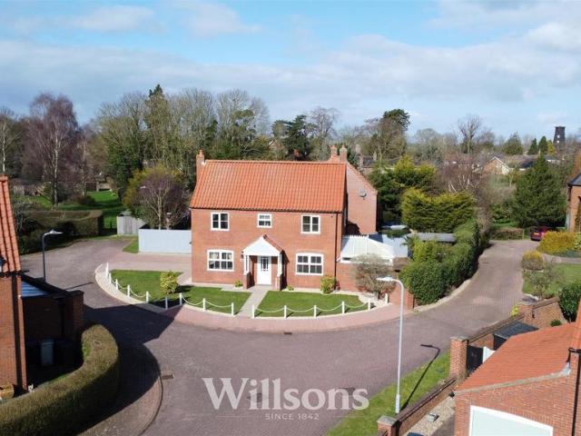 4 bedroom detached house for sale