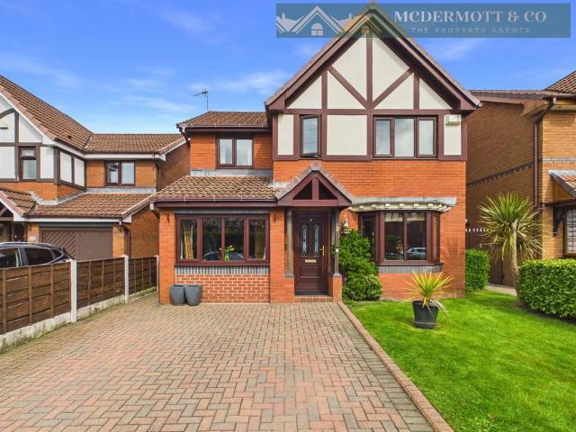 4 bedroom detached house for sale