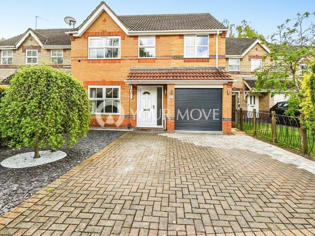 4 bedroom detached house for sale