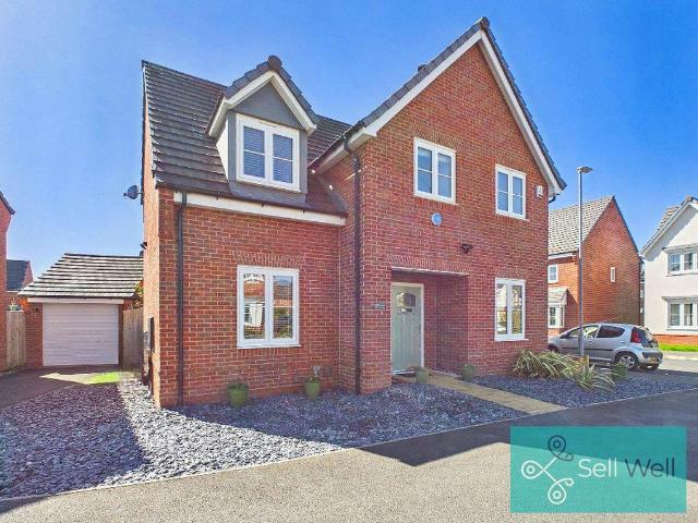 4 bedroom detached house for sale