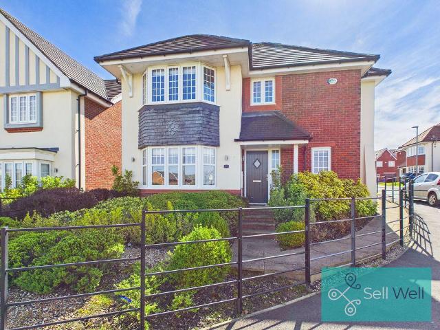 4 bedroom detached house for sale