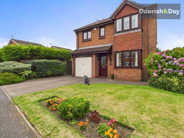4 bedroom detached house for sale