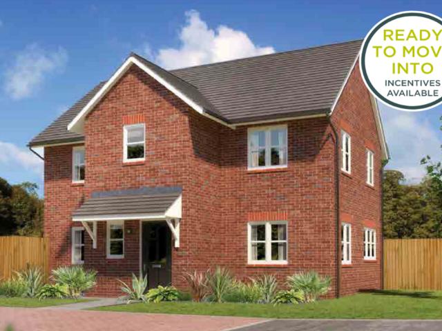 4 bedroom detached house for sale