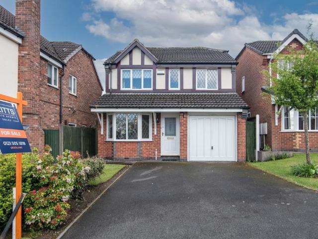 4 bedroom detached house for sale