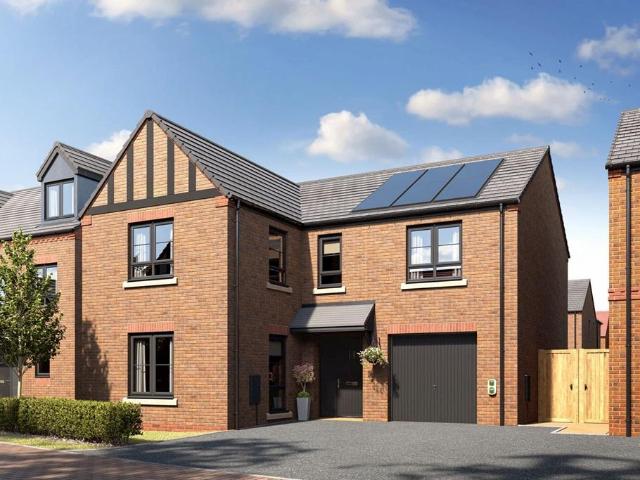 4 bedroom detached house for sale