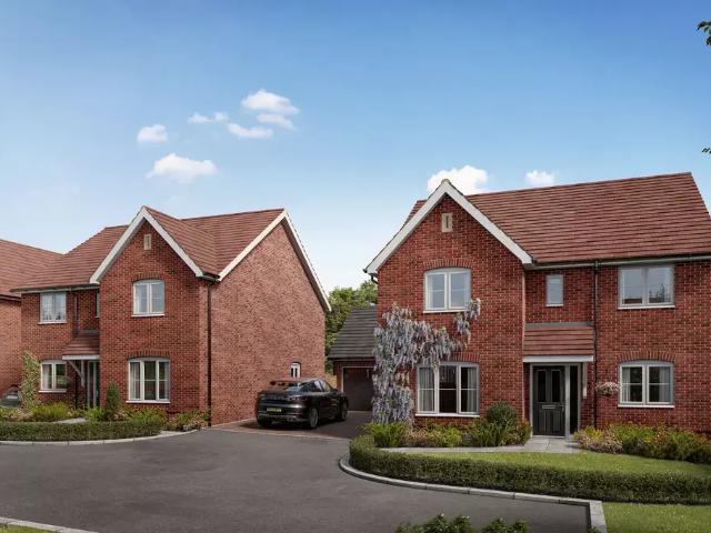 4 bedroom detached house for sale