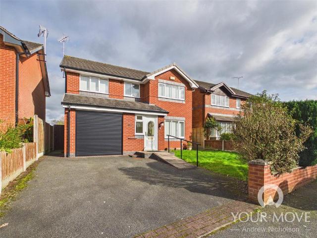 4 bedroom detached house for sale