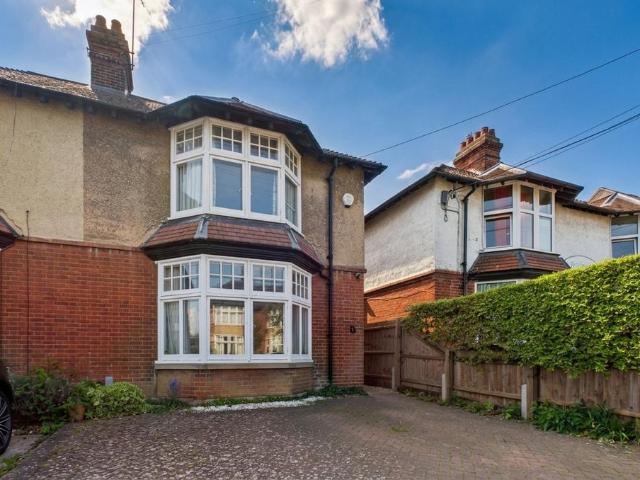 4 bedroom semi detached house for sale