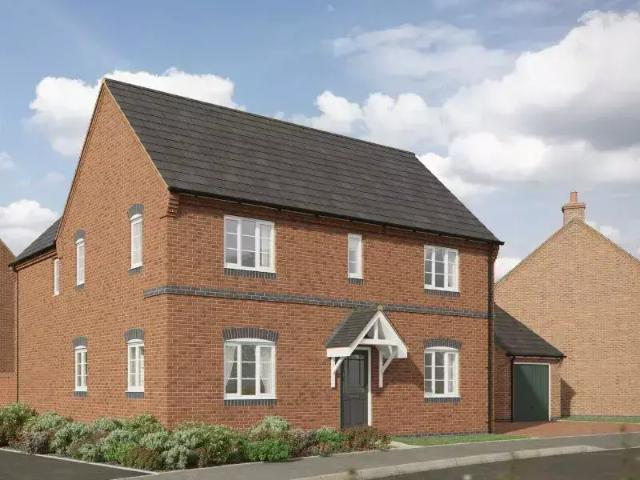 4 bedroom detached house for sale