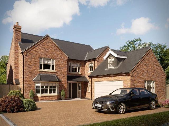 4 bedroom detached house for sale