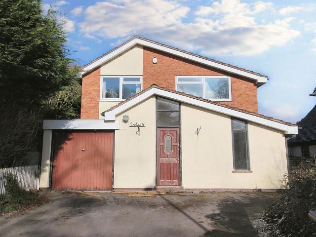 4 bedroom detached house for sale
