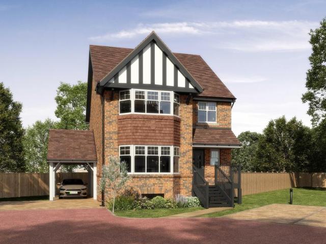 4 bedroom detached house for sale