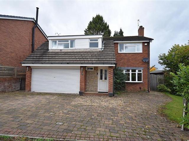 4 bedroom detached house for sale