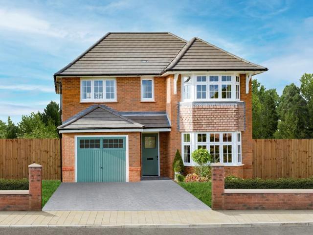 4 bedroom detached house for sale