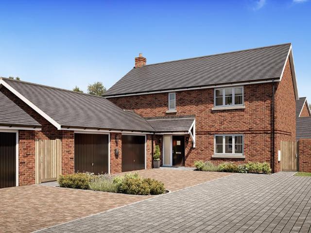 4 bedroom detached house for sale