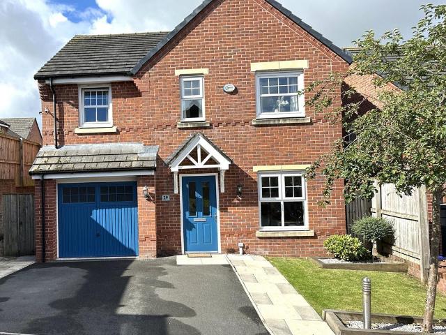 4 bedroom detached house for sale