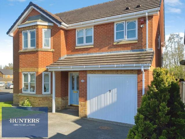 4 bedroom detached house for sale