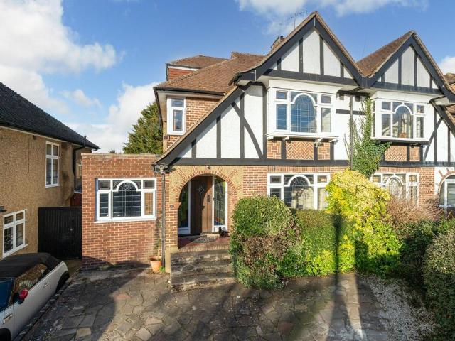 4 bedroom semi detached house for sale