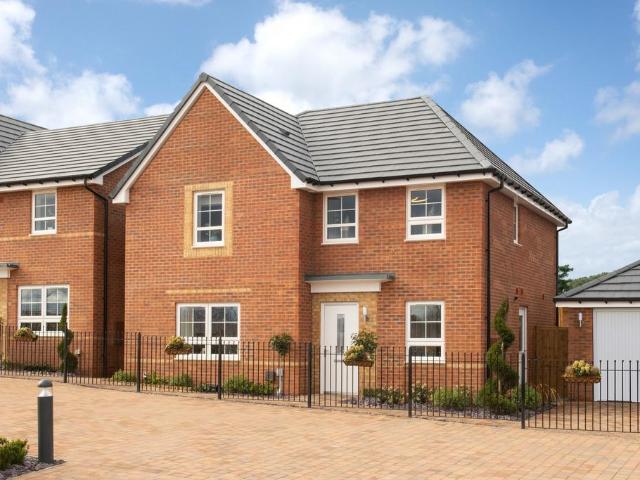 4 bedroom detached house for sale