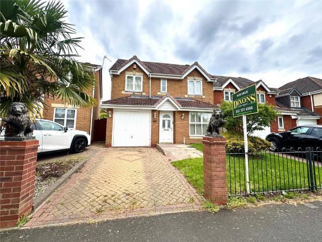 4 bedroom detached house for sale