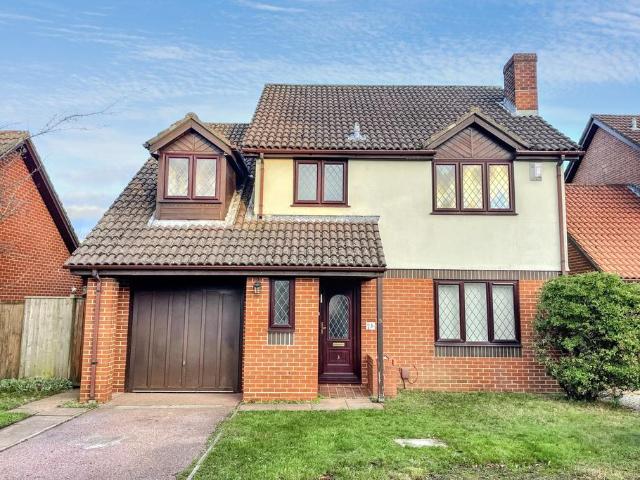 4 bedroom detached house for sale
